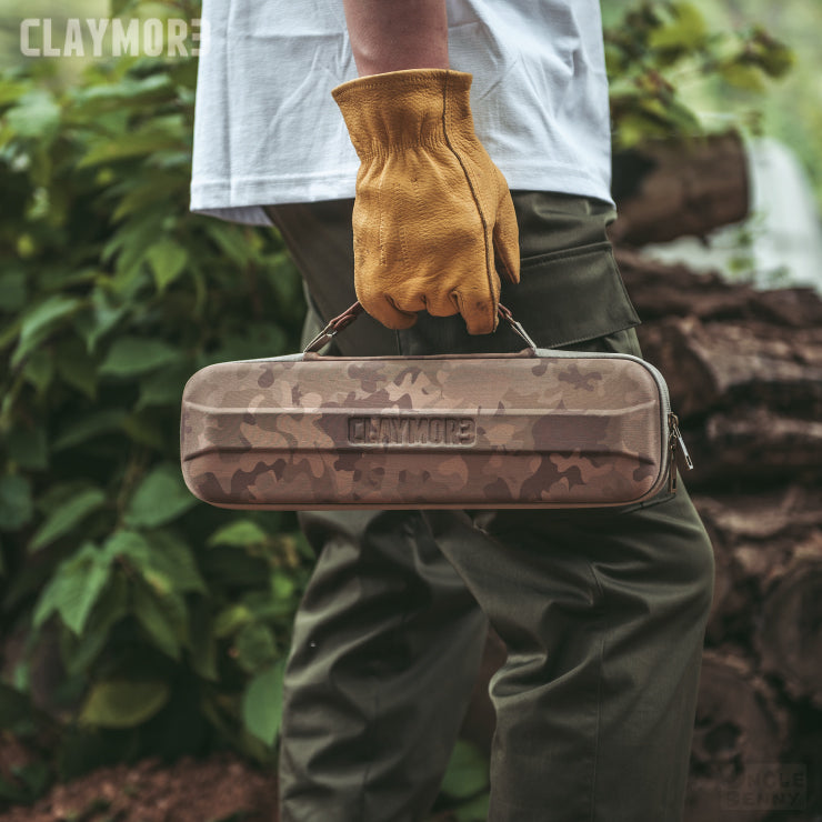 CLAYMORE • 3FACE Neo 超廣角LED露營燈 (20/30 兩種規格) 同時也是一顆大容量行動電源喔